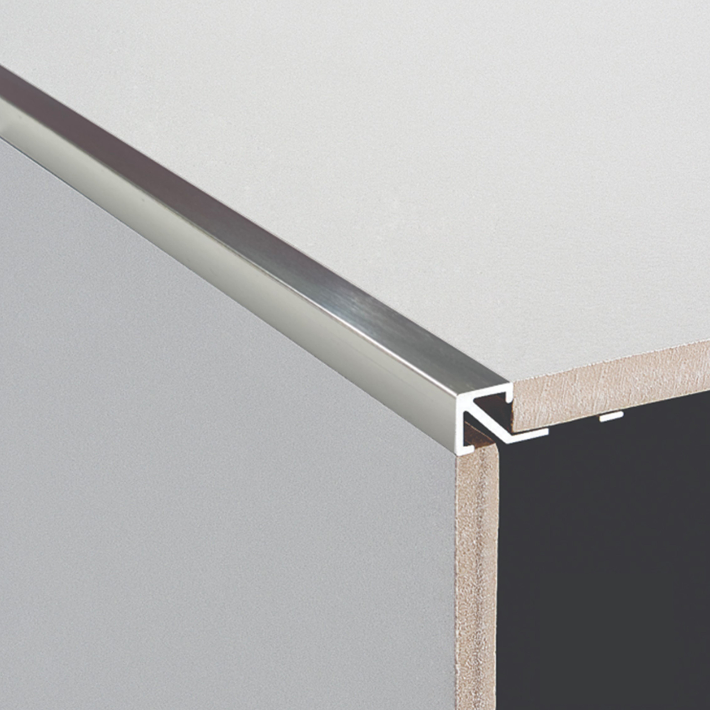 DTA Australia | ALUMINIUM SQUARE EDGE 1M X 10MM BRIGHT SILVER